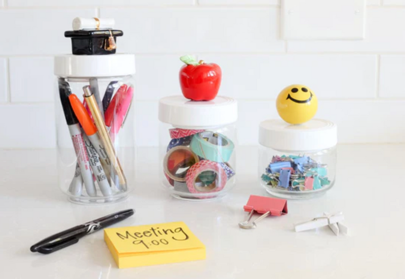 NORA FLEMING GRADUATION CAP MINI A64 | FREE SHIPPING | A DODSON'S